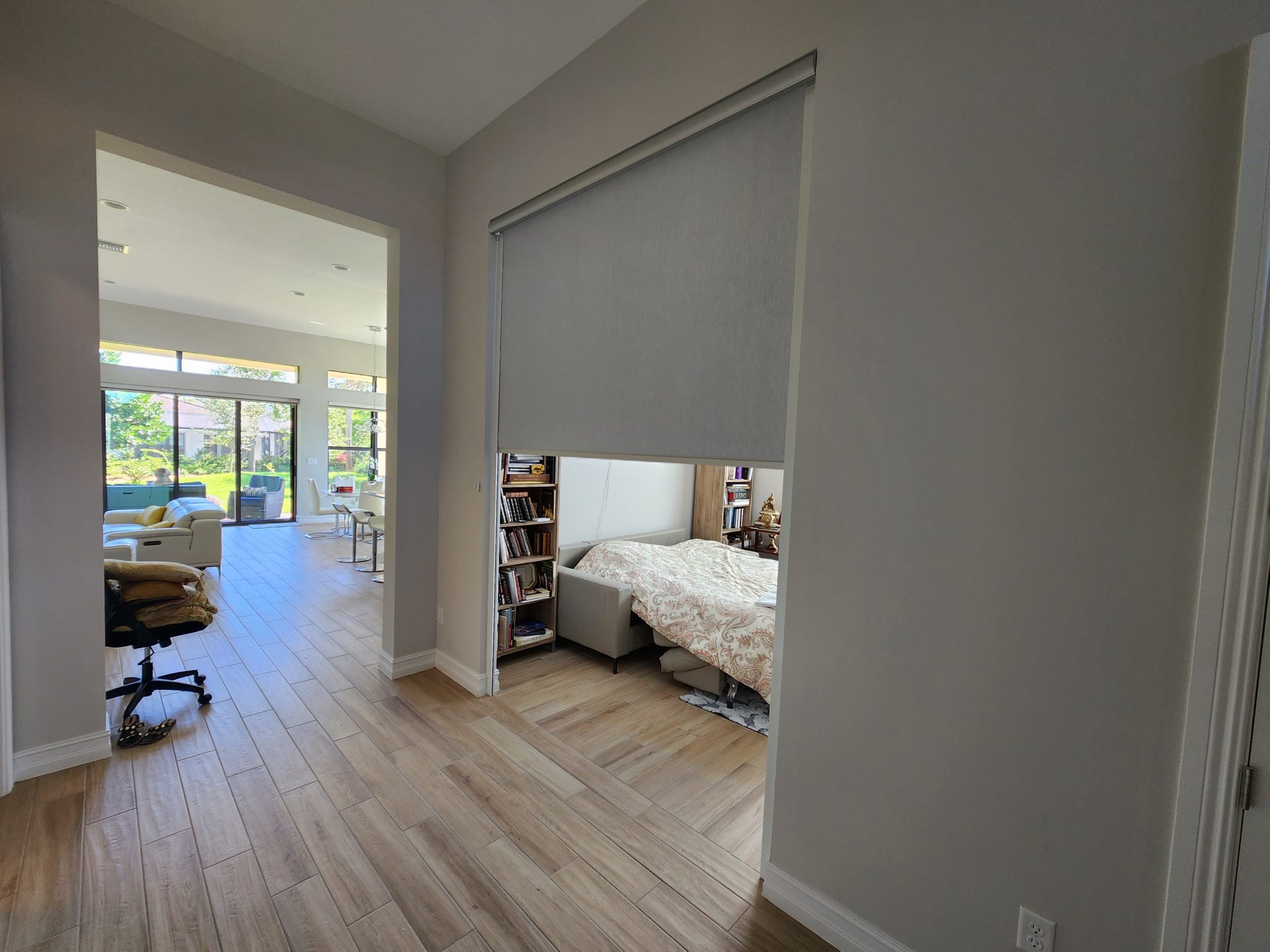 What are privacy roller blinds? | South Florida Window Shades